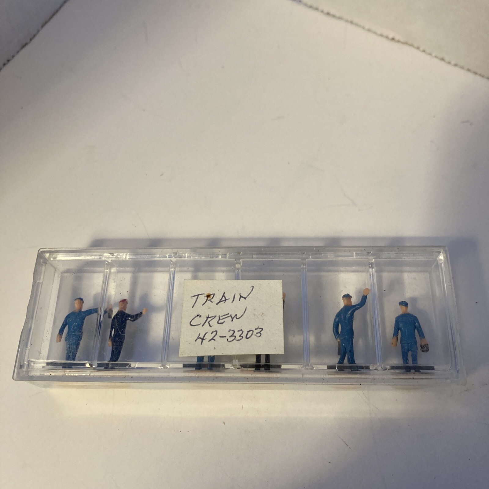 HO Scale Train Engineers, Conductors & Crew 42-3303 | eBay