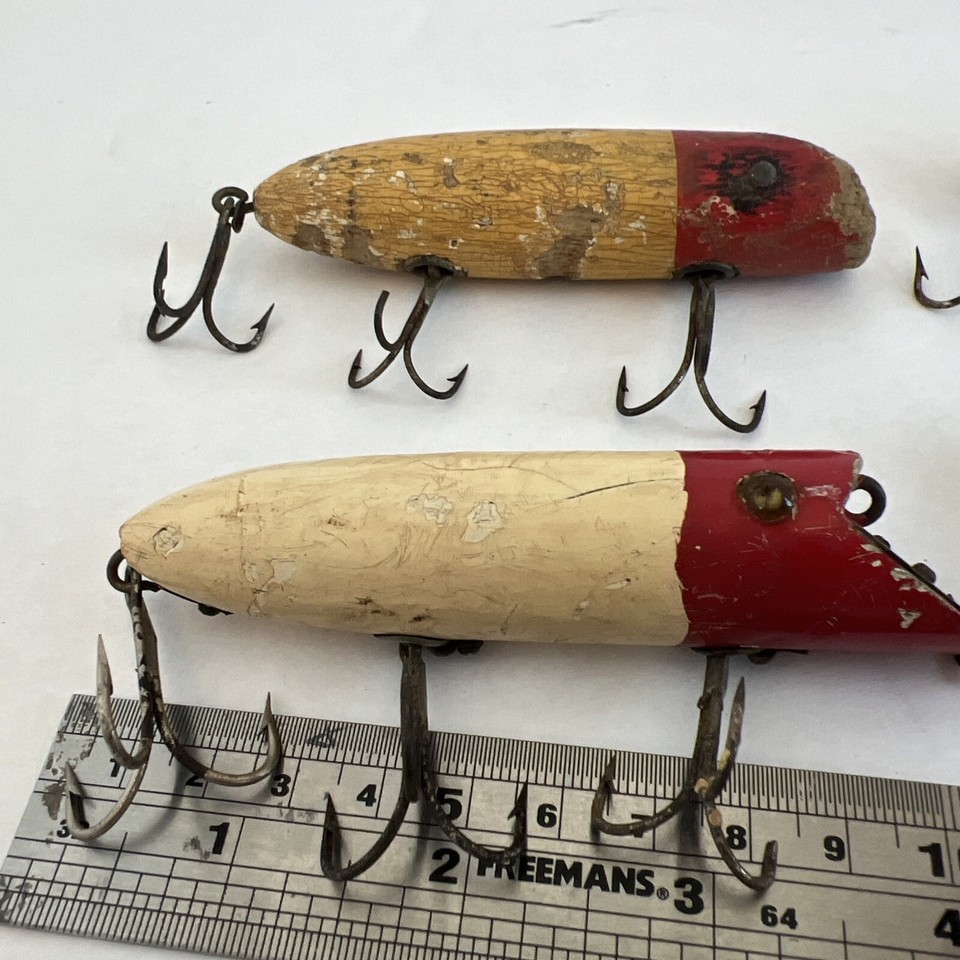 HEDDON Basset Red White Lure Vintage Glass Eye Wooden Red Head Bass | eBay