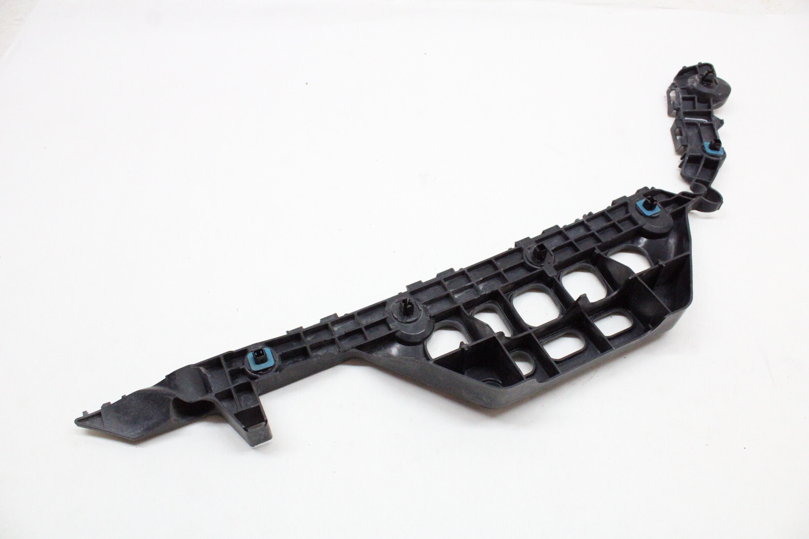 2017 TOYOTA CAMRY LE REAR BUMPER BRACKET RETAINER 52575-06140 OEM 15 16 ...