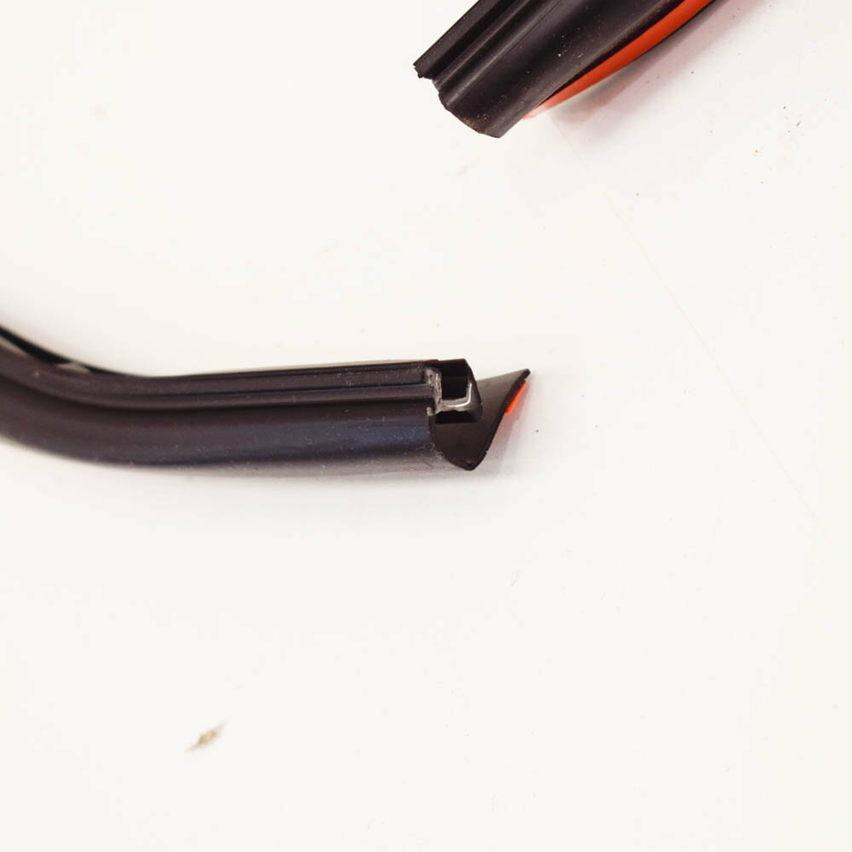 NEW BMW 3 E92 FRONT WINDSHIELD RUBBER SEAL 51317119711 7119711 ORIGINAL ...