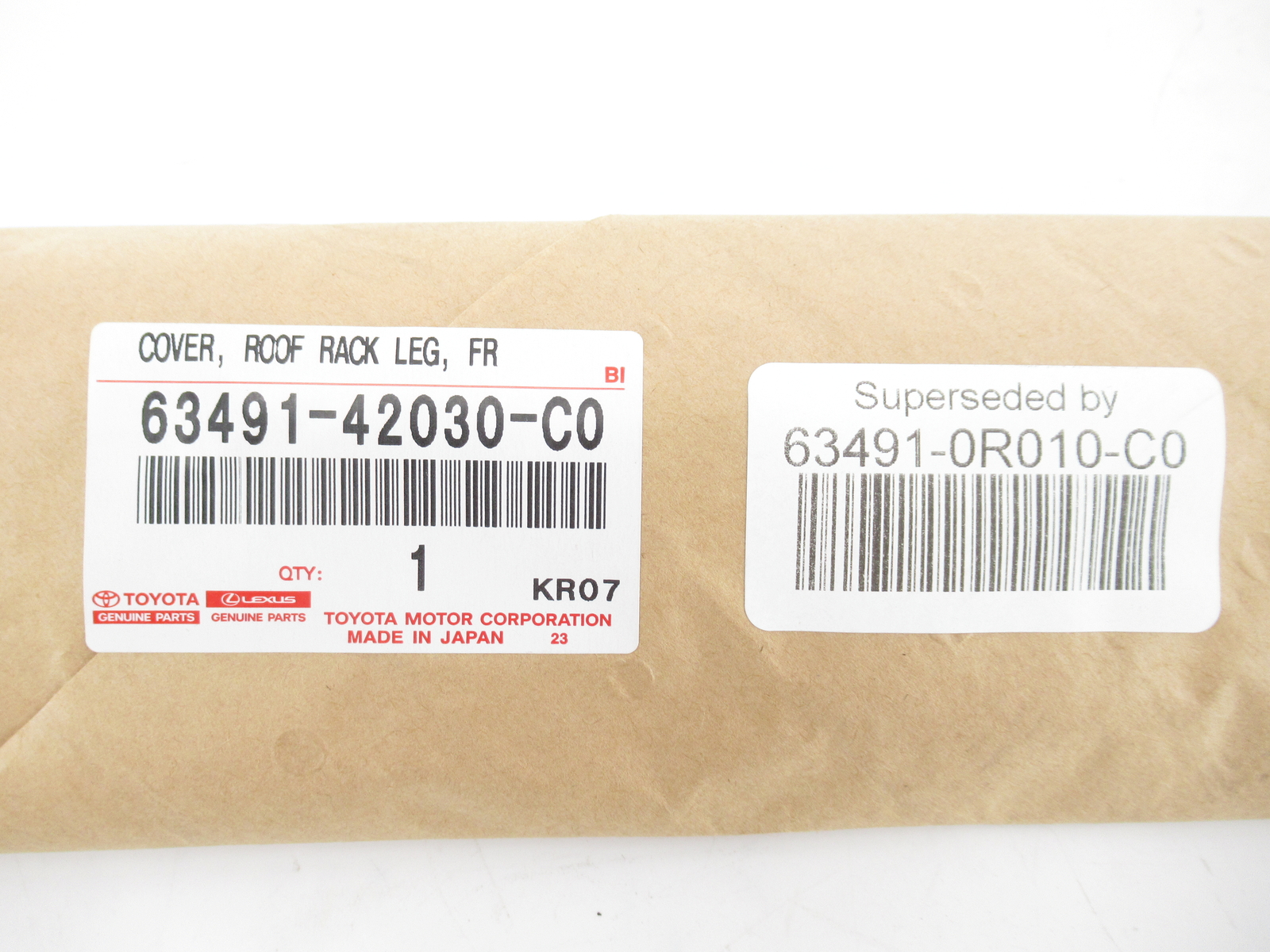 Genuine Toyota 63491-0R010-C0 Passenger Front Roof Rail Corner Cover 06 ...