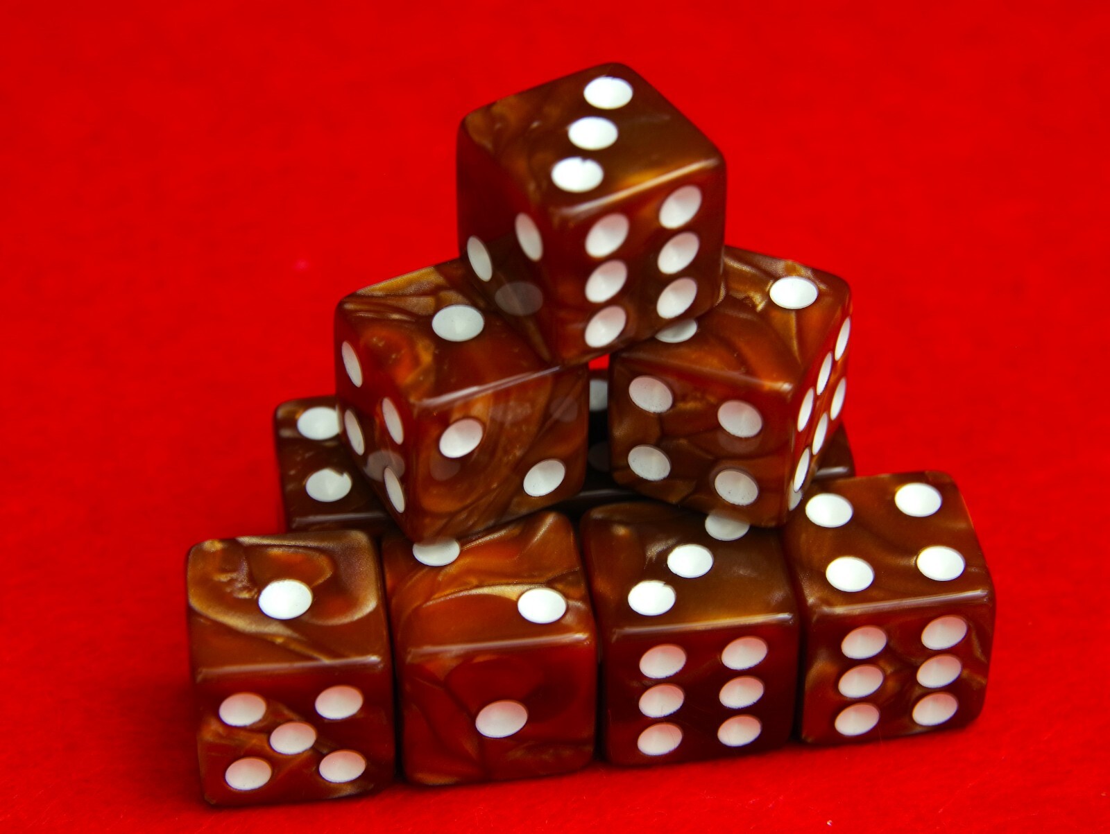 d6 DICE SET (10) 16mm - MARBLED, COFFEE/WHITE, WARHAMMER, D&D, RPG, NEW ...