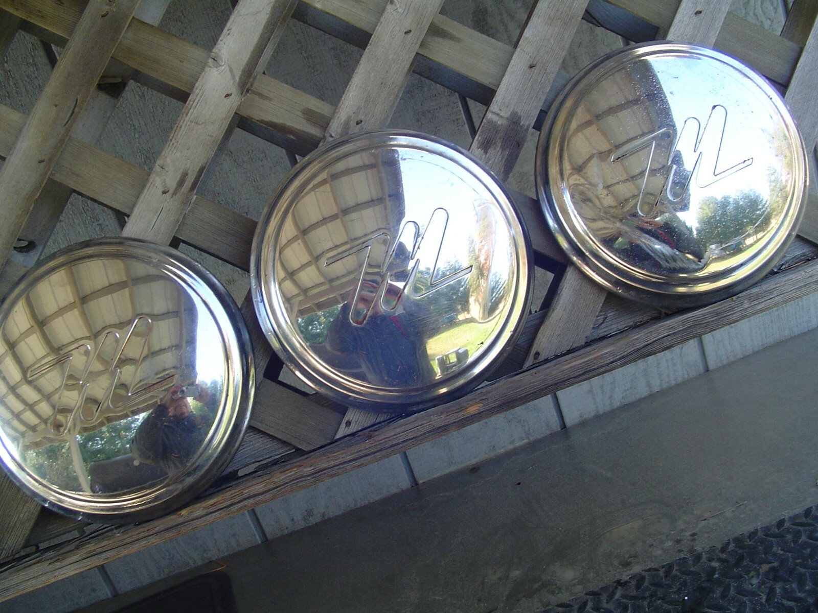 3 VINTAGE 1956 61 METROLPOLIAN NASH LAFAYETTE HUBCAPS WHEEL COVERS ...