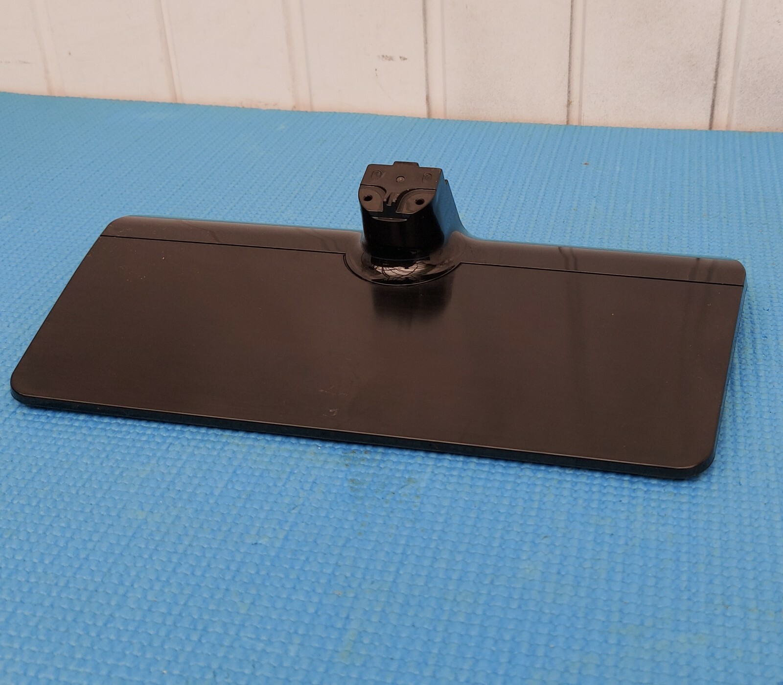 Samsung Ue28h4000aw LED TV Original Tabletop Stand 32UH5000 With Screws ...