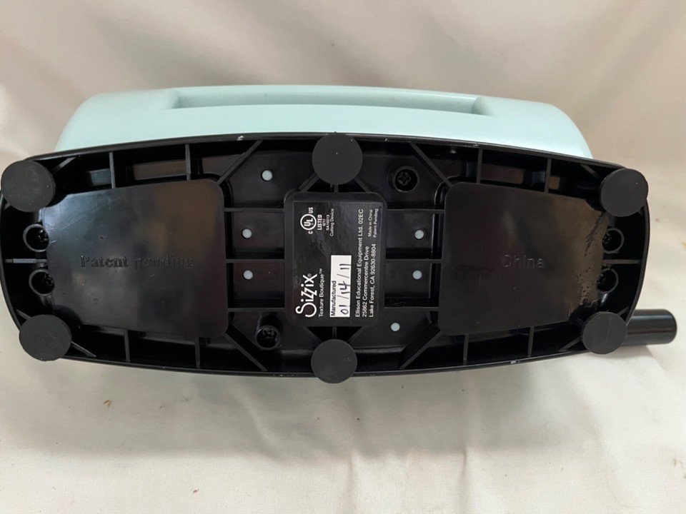 Sizzix Texture Boutique Blue & Black Purse Shaped Embossing Machine no ...