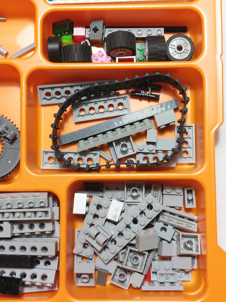 LEGO Mindstorms Education NXT Base Set (9797), Approx. 300 Pieces View ...