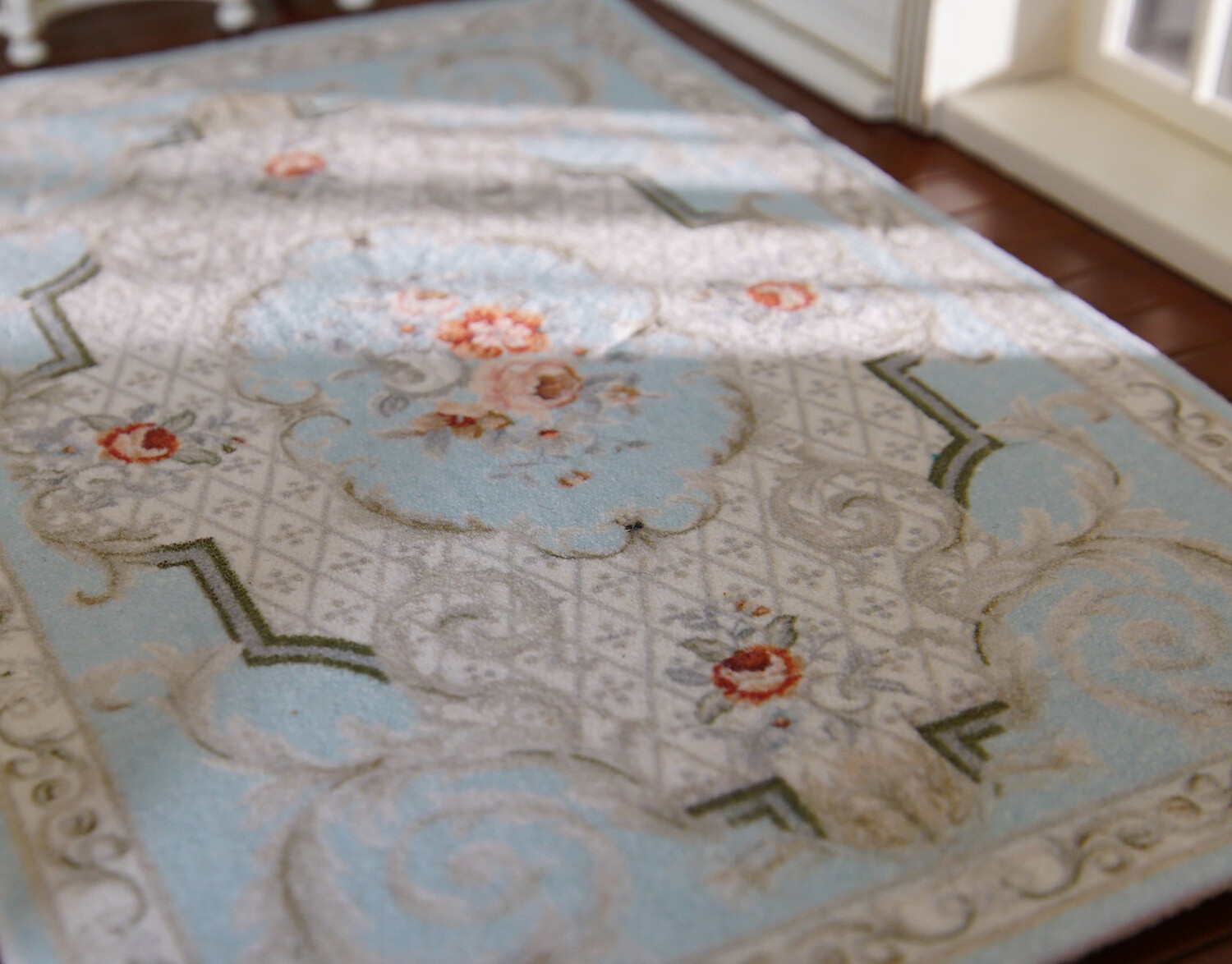 Shabby Chic Pastel Blue French Country Swirls Floral 1/12 Dollhouse Rug ...