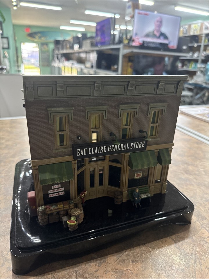 Preowned MENARDS Woodland Scenics Eau Claire General Store | eBay
