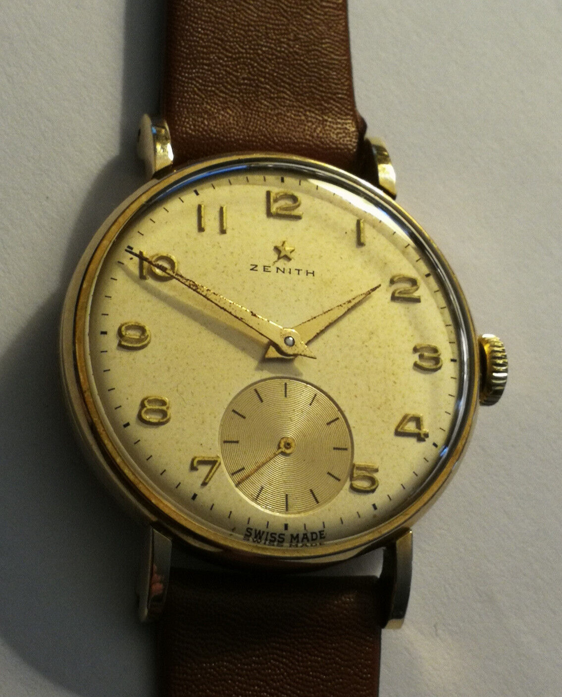1950's 9ct Solid Gold Cased Zenith 17 Jewels Gents W… - Gem