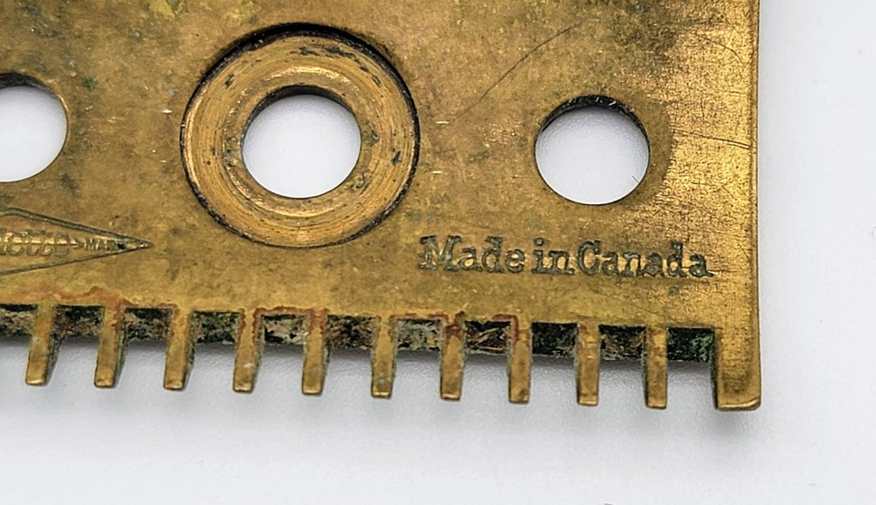 Vintage Gillette Brass Safety Razor With Original Case - Made In Canada ...