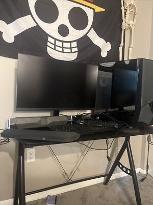 desktop computer Used. Comes With Monitor, Foam For Wrist Comfort, And ...