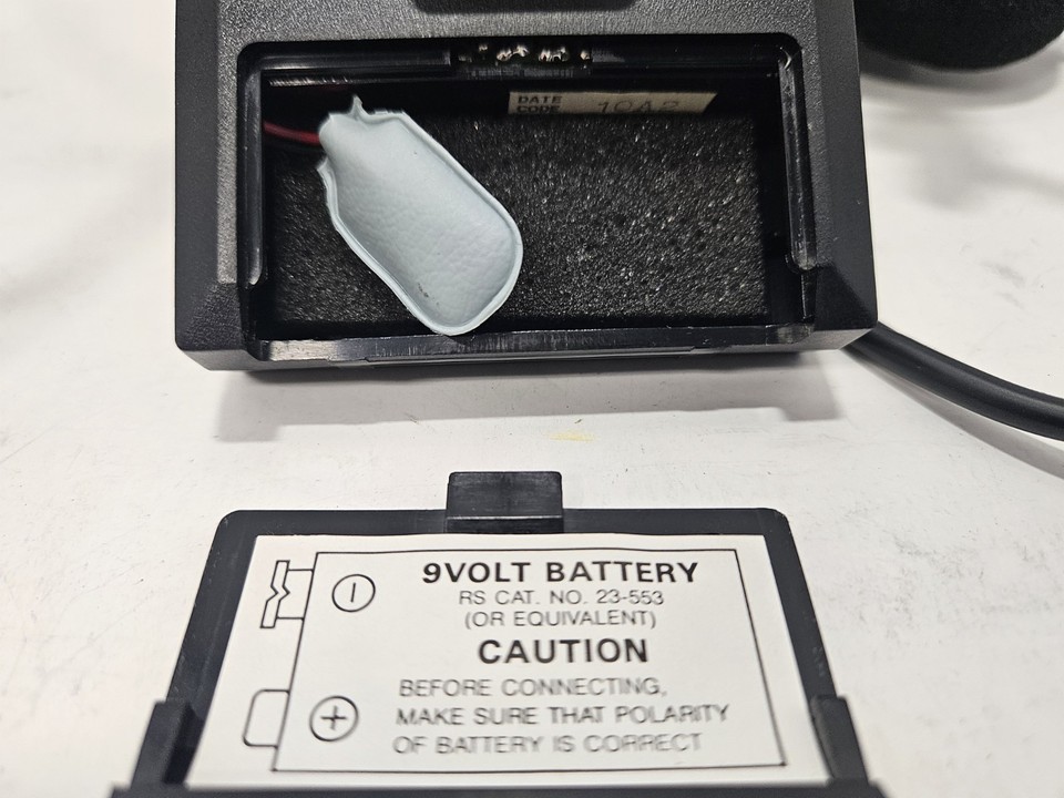 Realistic Voice Actuated Five Channel Fm Transceiver 21-403 2 way radio ...