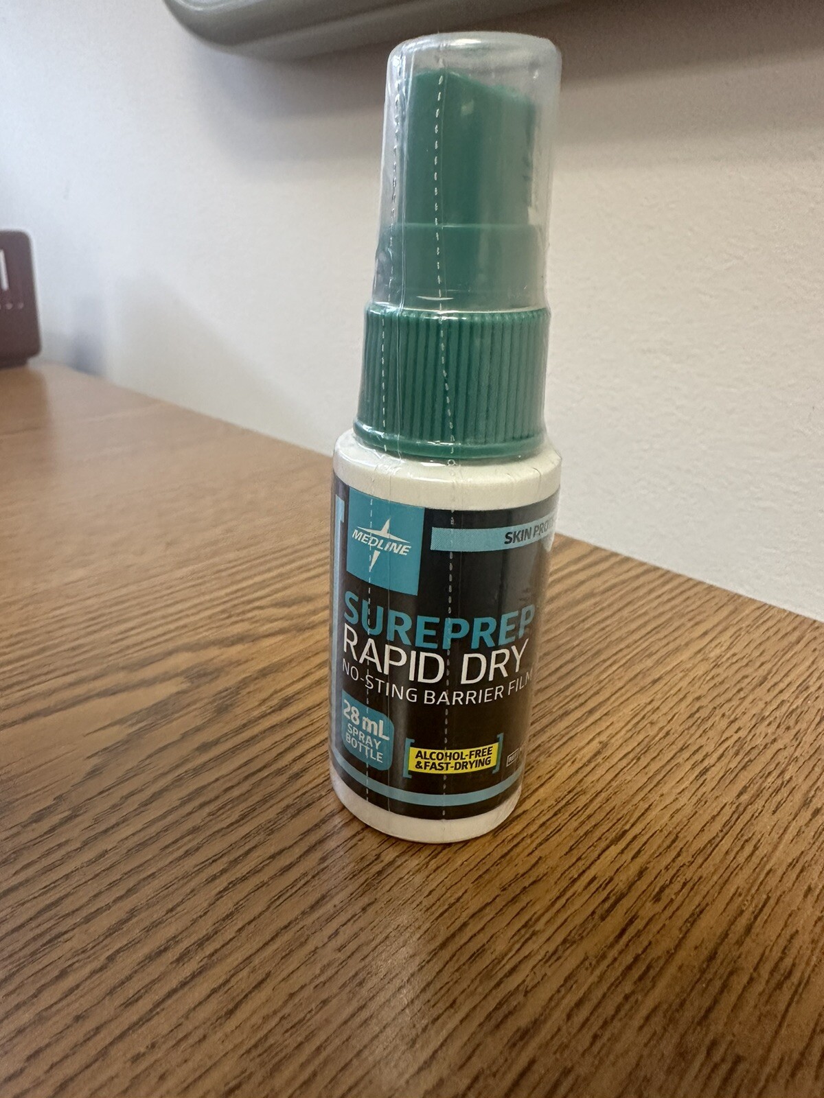 Medline SurePrep Rapid Dry Barrier Film 28mL Spray in plastic for sale ...