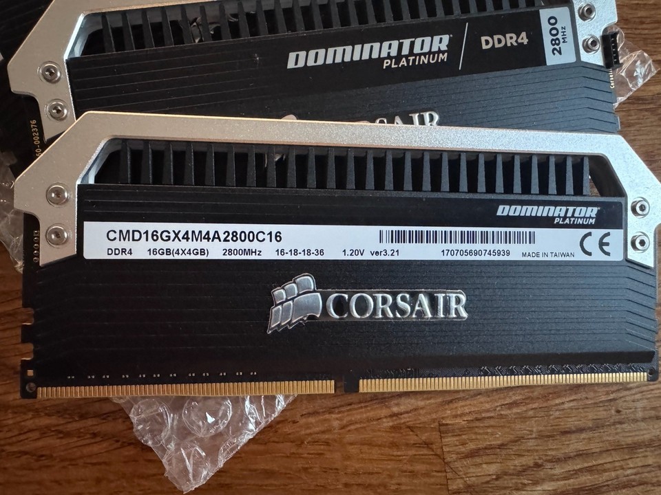 Corsair Dominator DDR 4 16 GB RAM Kit Quadchannel Arbeitsspeicher 2800 ...