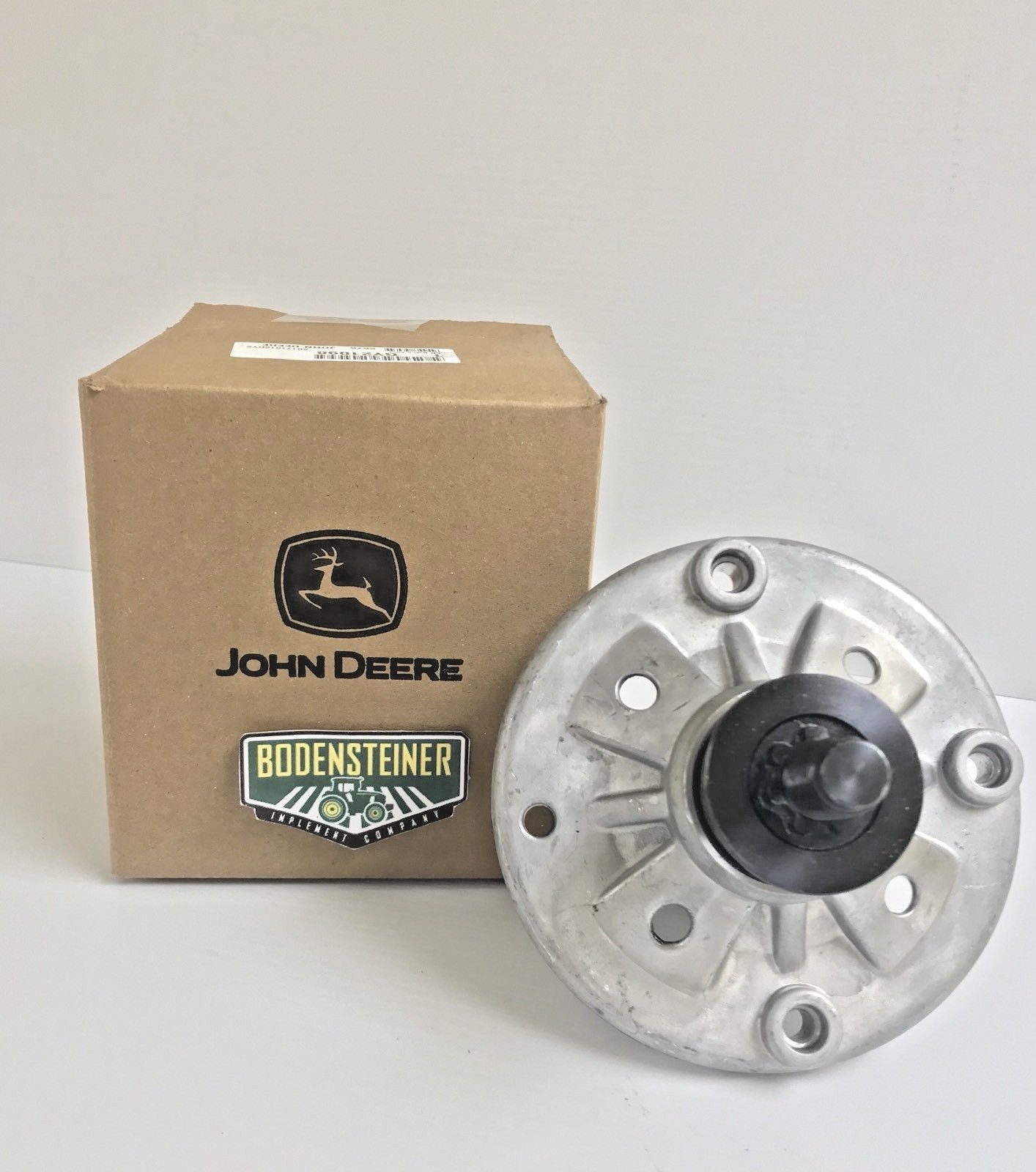 AUC15811 John Deere OEM Spindle Assembly | eBay