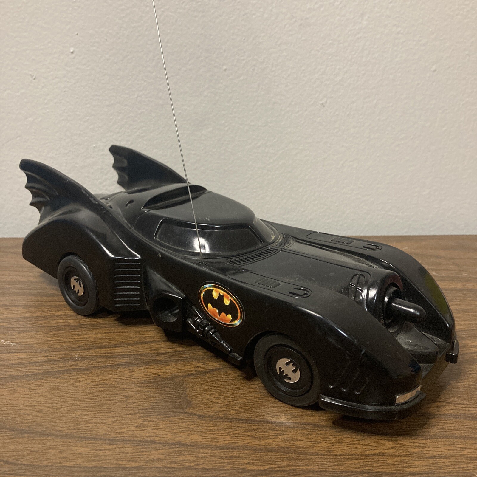1989 Toy Biz RC Remote Controlled Batman Batmobile No Battery Cover ...