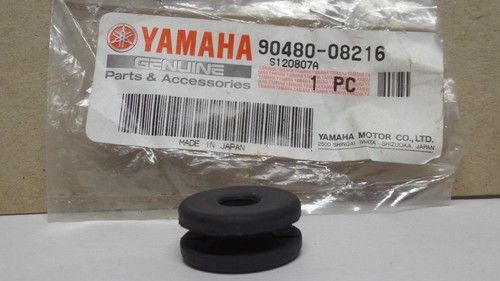 NOS Yamaha Rear Shock Swing Arm Grommet 84-89 XT600 78-81 XT500 90480 ...