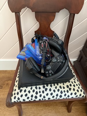 Sony PS4 PlayStation 4 Pro 1TB Console Bundle Controller, 7 Games ...