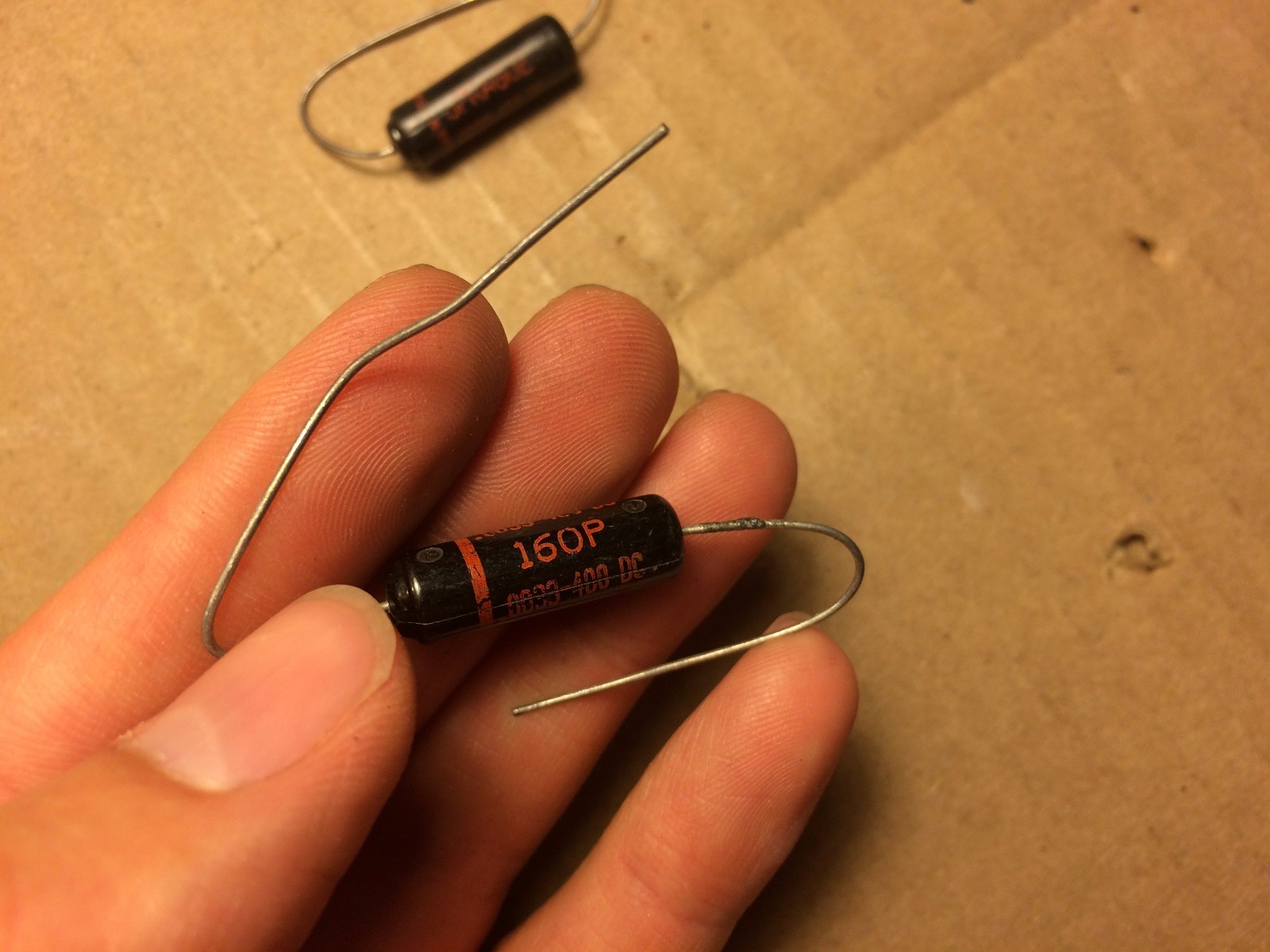 2 NOS Sprague Black Beauty .0033 uf 400v Capacitors 160P Tone Caps (Qty ...