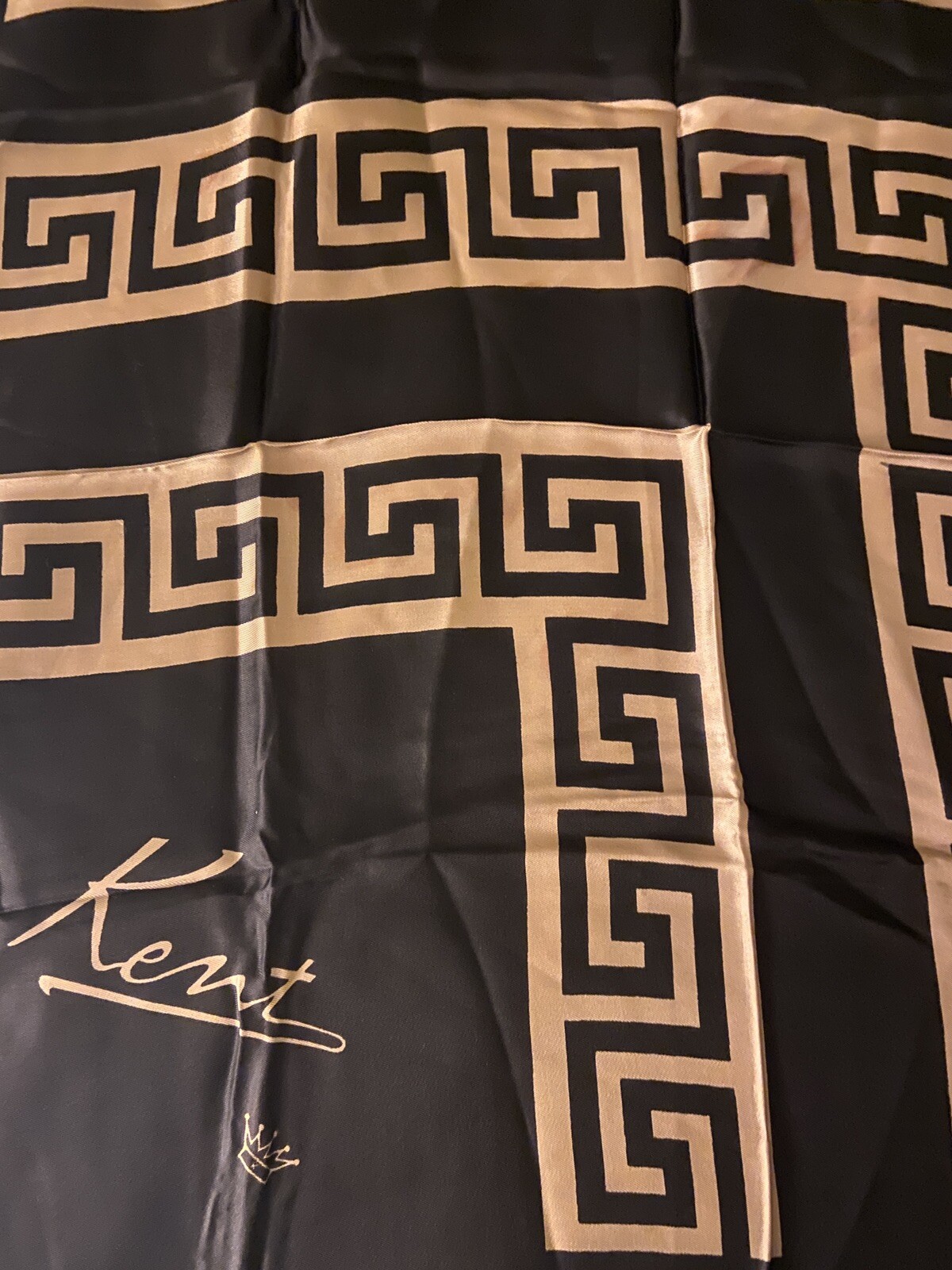 Kent Signature Crown Logo Vintage Abstract Square Sca… - Gem