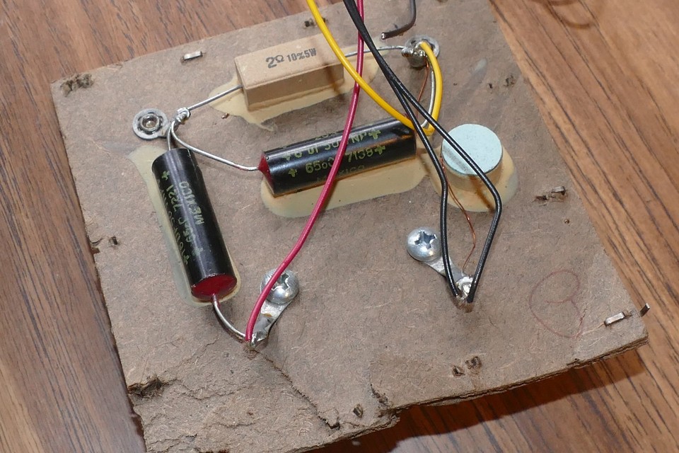 Pair of The Smaller Advent Loudspeaker Crossovers - Working | eBay