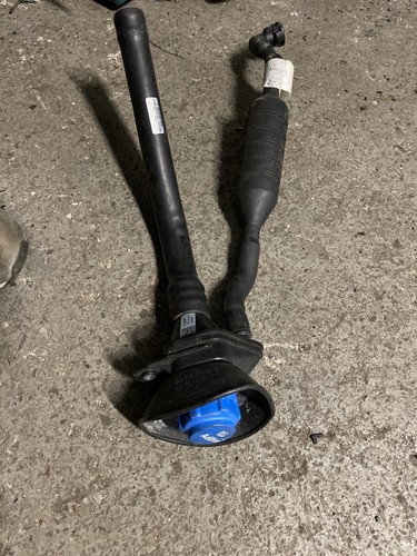 VW CRAFTER MERCEDES SPRINTER AdBlue filling tank pipe hose nozzle cap ...