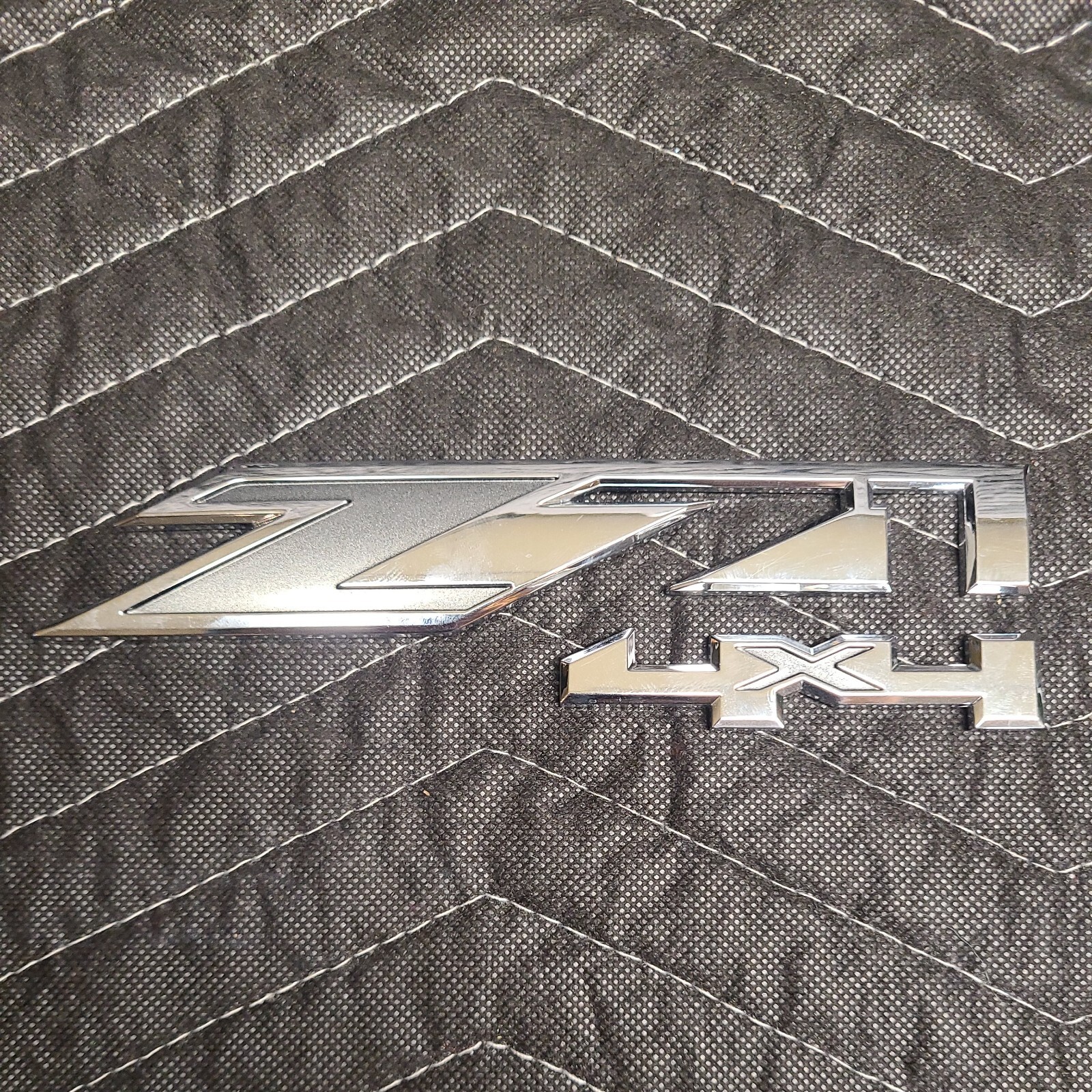 2015 2016 GMC Sierra Z71 Fender Emblem OEM R1 for sale online | eBay