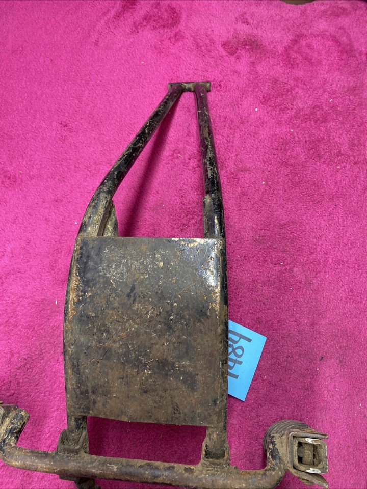 Yamaha frame cradle lower engine mount foot peg bracket kick stand Jt1 ...