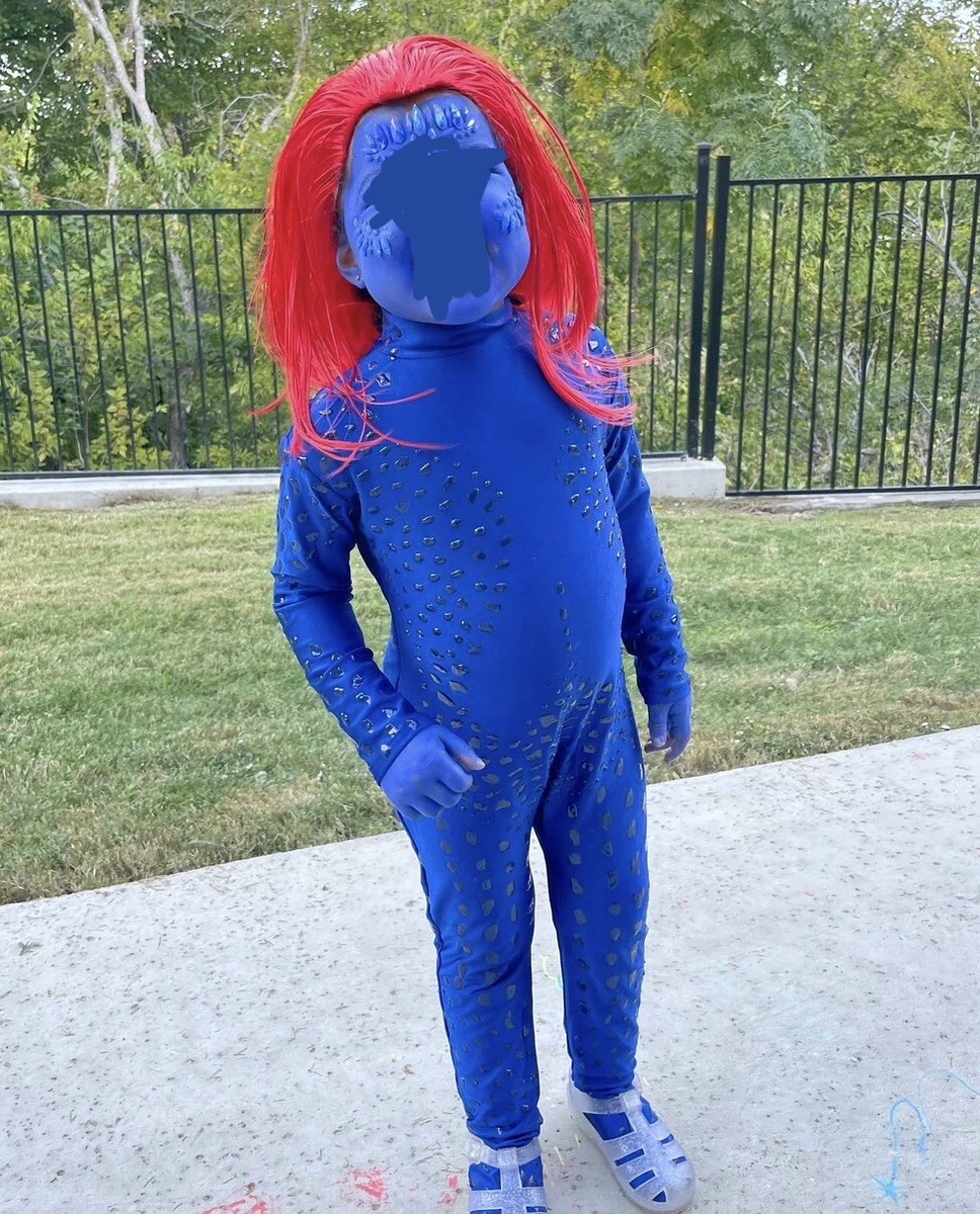 Mystique Cosplay Girl