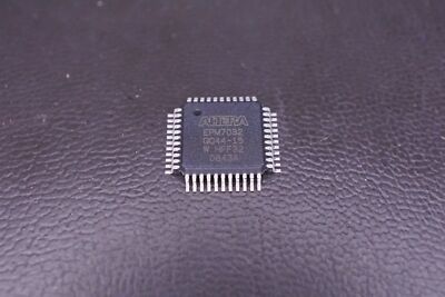 EPM7032QC44-15 Altera CPLD 600 Gate 32 Macro Cells 36 I/O 15ns 5V SMT ...