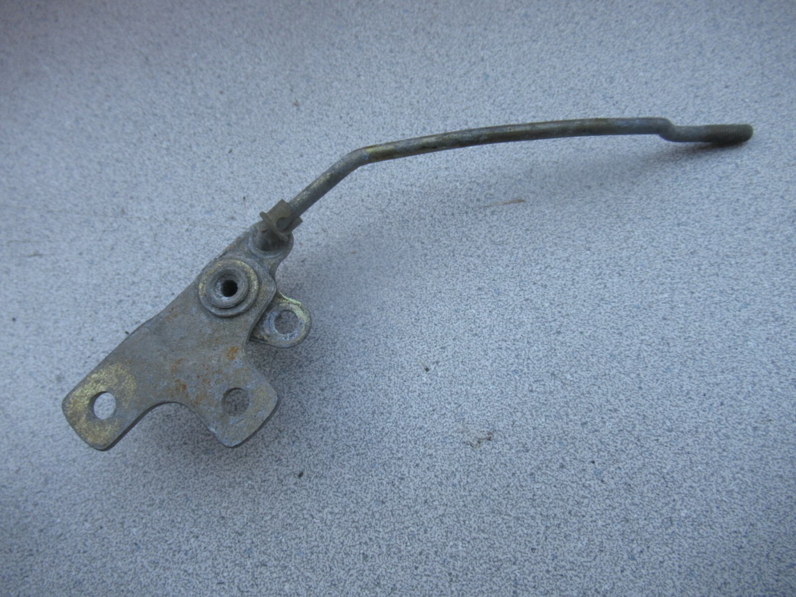 Porsche 911('74-'86) Door Latch Relay Lever W/ Rod LEFT Box#9 Isle#B2 ...