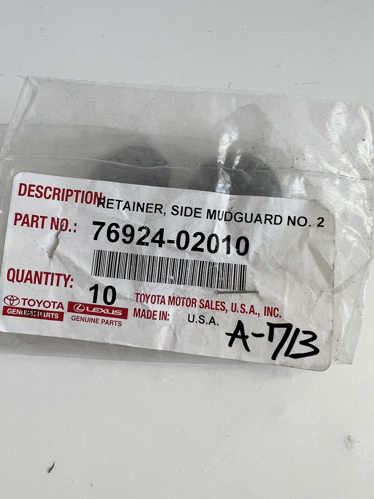 Toyota Rocker Molding Retainer | 7692402010 | Genuine OEM | Set of 3