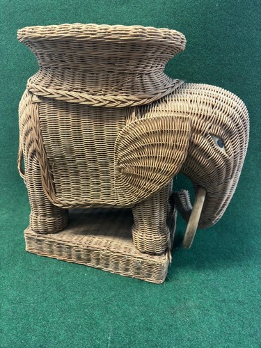 VTG Natural Rattan Wicker Elephant Plant Stand End Table Boho Mid ...
