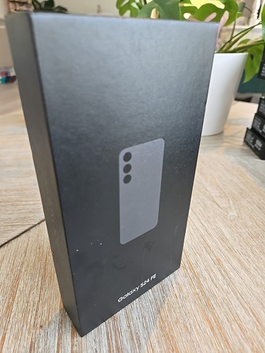 Samsung Galaxy S24 FE 128GB T-MOBILE BRAND NEW OPEN! SM-S721U Graphite ...