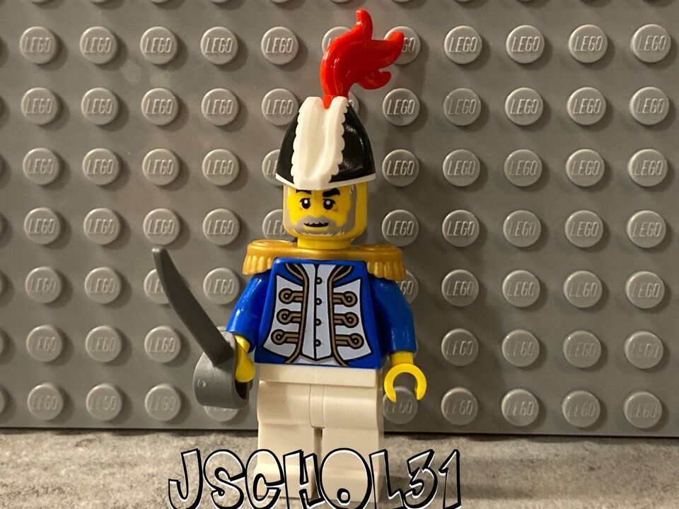 LEGO Imperial Minifigures - Blue Coat / Pirates / Lot from 10320 You ...
