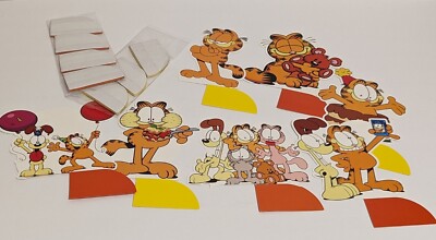 Garfield & Friends 7 Centerpieces Birthday Party Honeycomb Tissue Table ...
