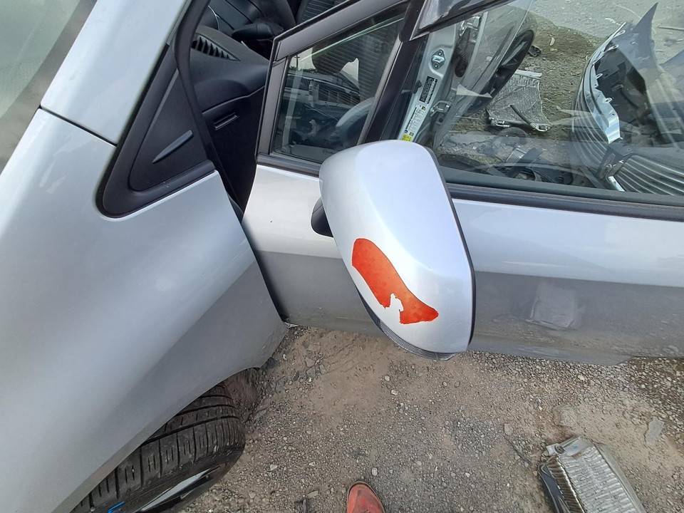 Used Right Tail Light Assembly fits: 2023 Toyota Corolla Sedan quarter ...