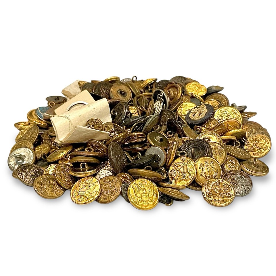 Mixed Lot 300 WWI WWII MILITARY BUTTONS Metal Eagle Globe USMC Navy ...