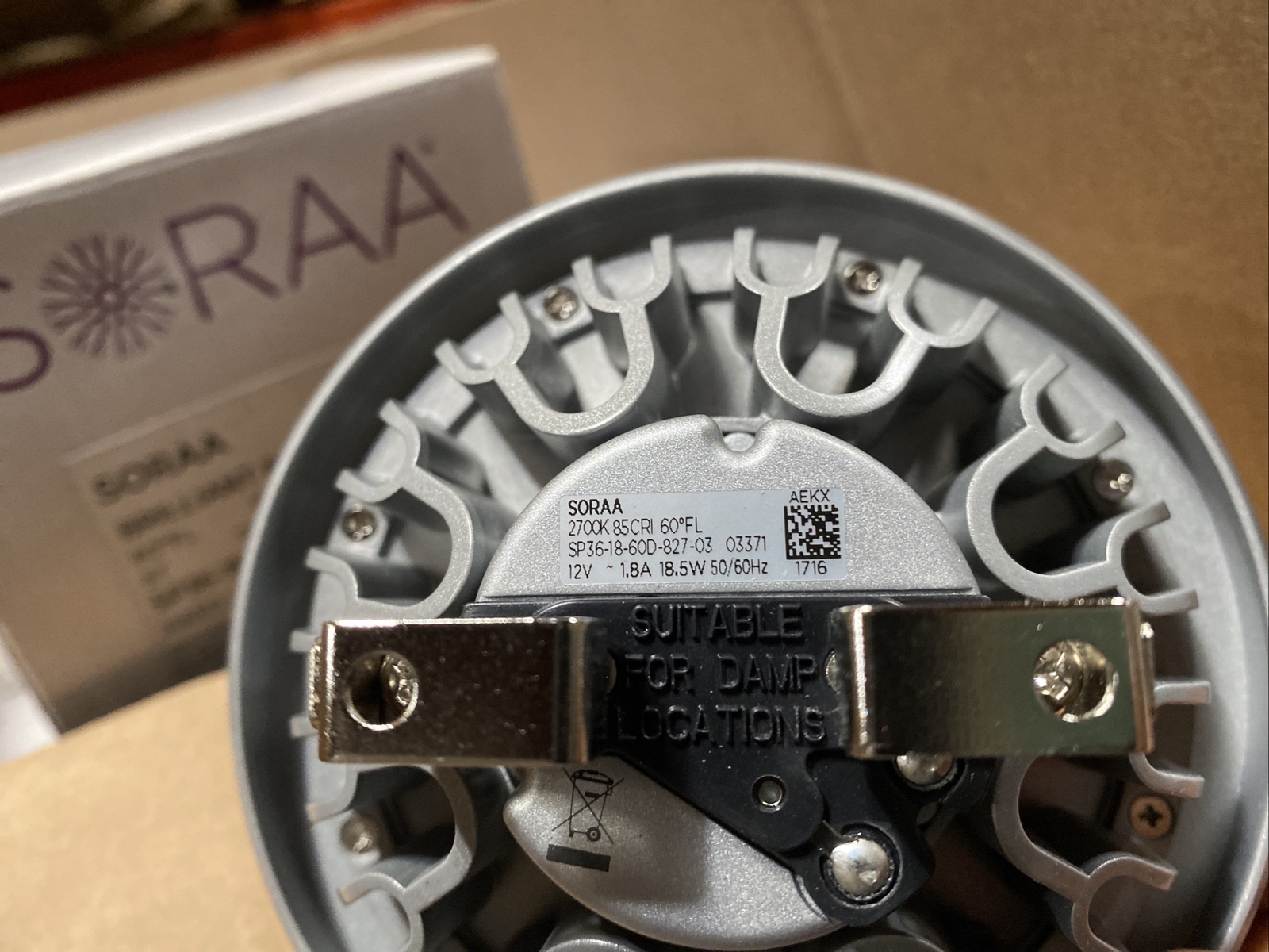 (A) Soraa Par36 Dimmable LED Luminaires Retrofit 18.5W 2700K 12V 50 ...