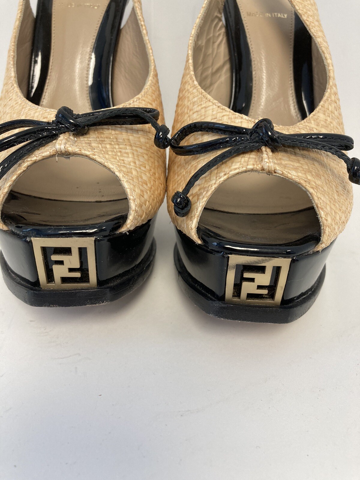Fendi patent leather and raffia slingback stiletto sh… - Gem