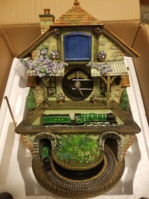 Bradford Exchange "Memories of Steam" Flying Scotsman Cuckoo Clock | eBay