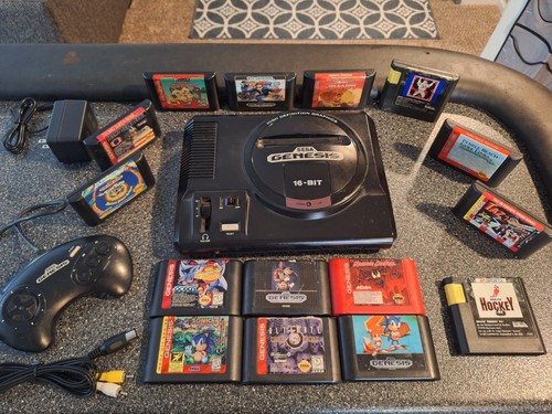Sega Genesis High Definition Graphics Console Bundle Lot GREAT Games ...