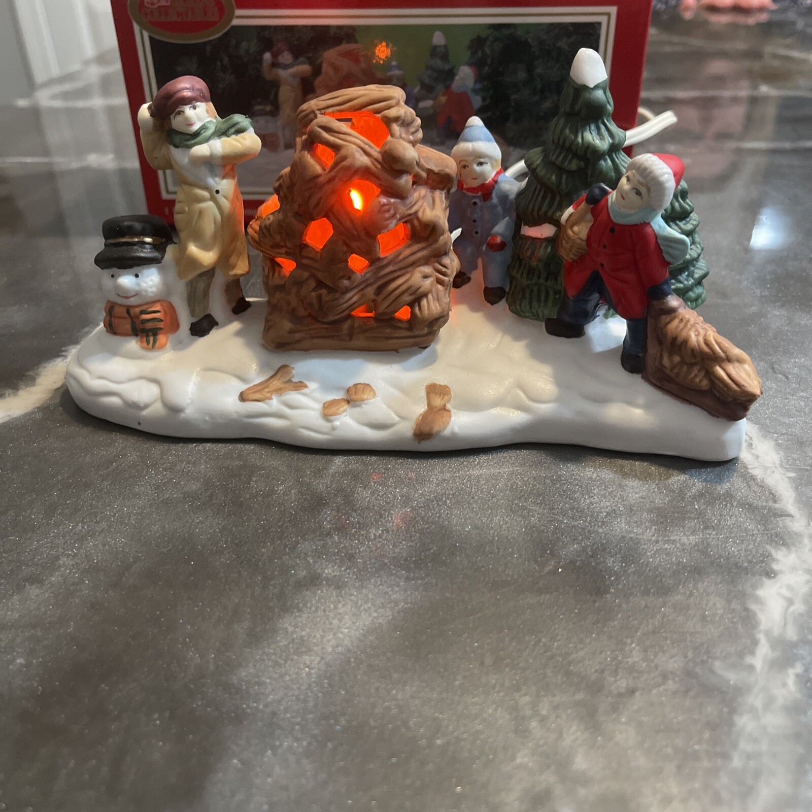 Dickens Collectables Accessories Lighted Camp Fire w/Original Box 1998 ...