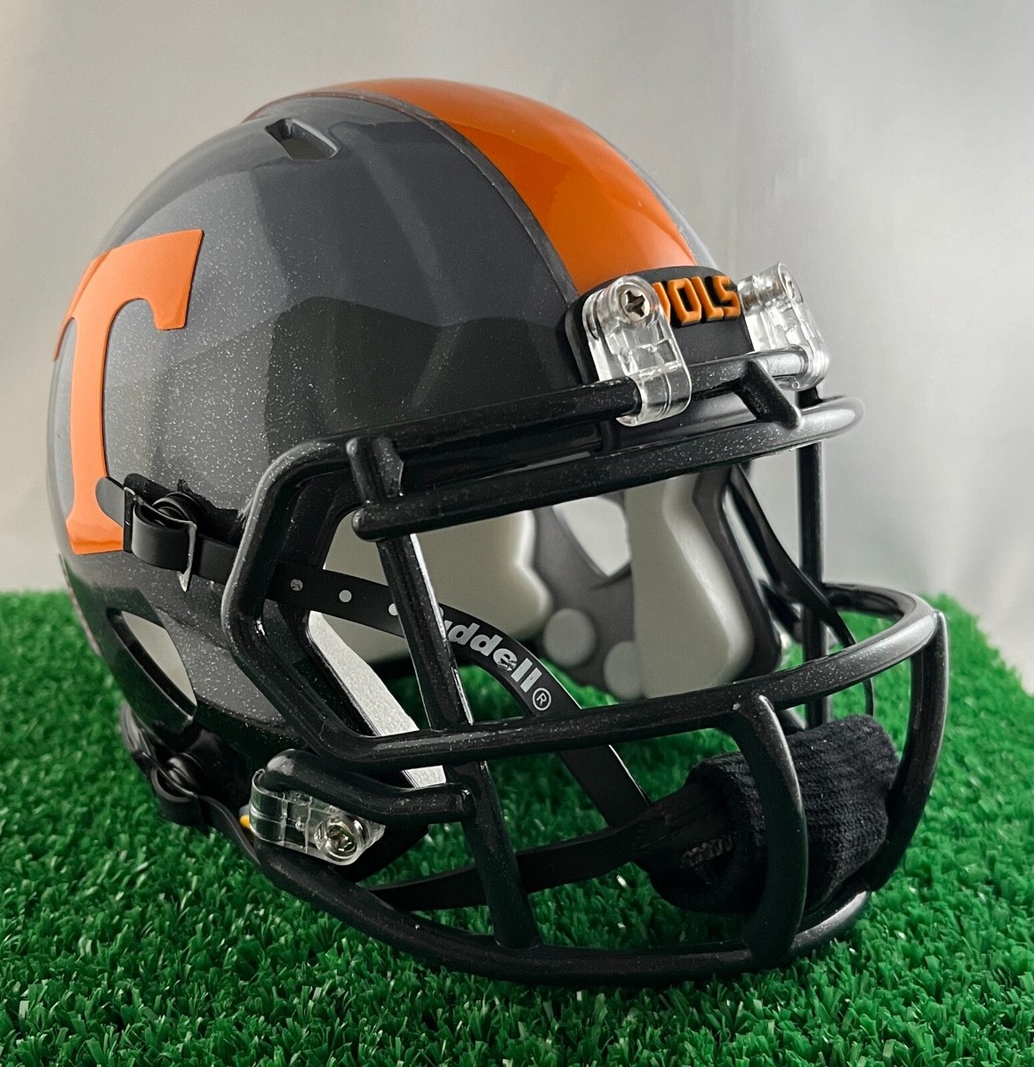 Smokey Grey Tennessee Helmet Tennessee Volunteers Smokey Gray Helmet