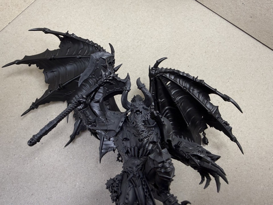 Warhammer 40K Chaos Space Marines Winged Daemon Prince, Assembled And ...