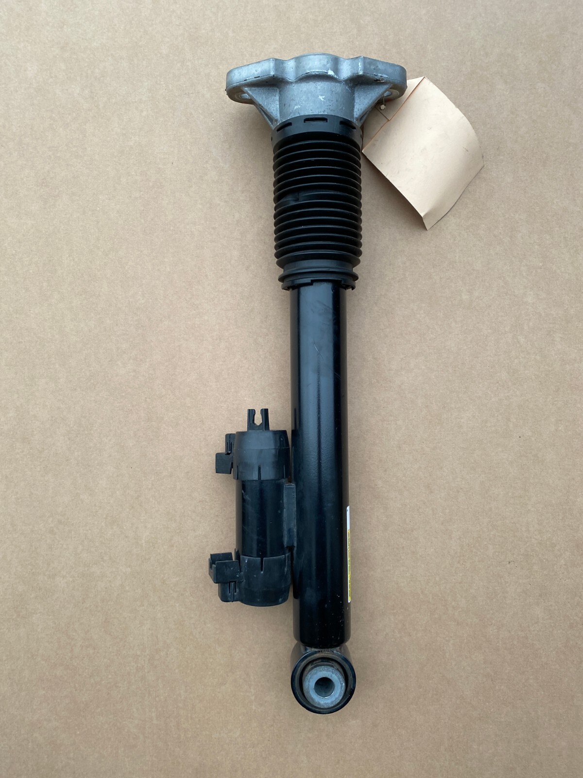 Mercedes GLE V167 Stoßdämpfer Hinten Rechts A1673202201 Airmatik ...