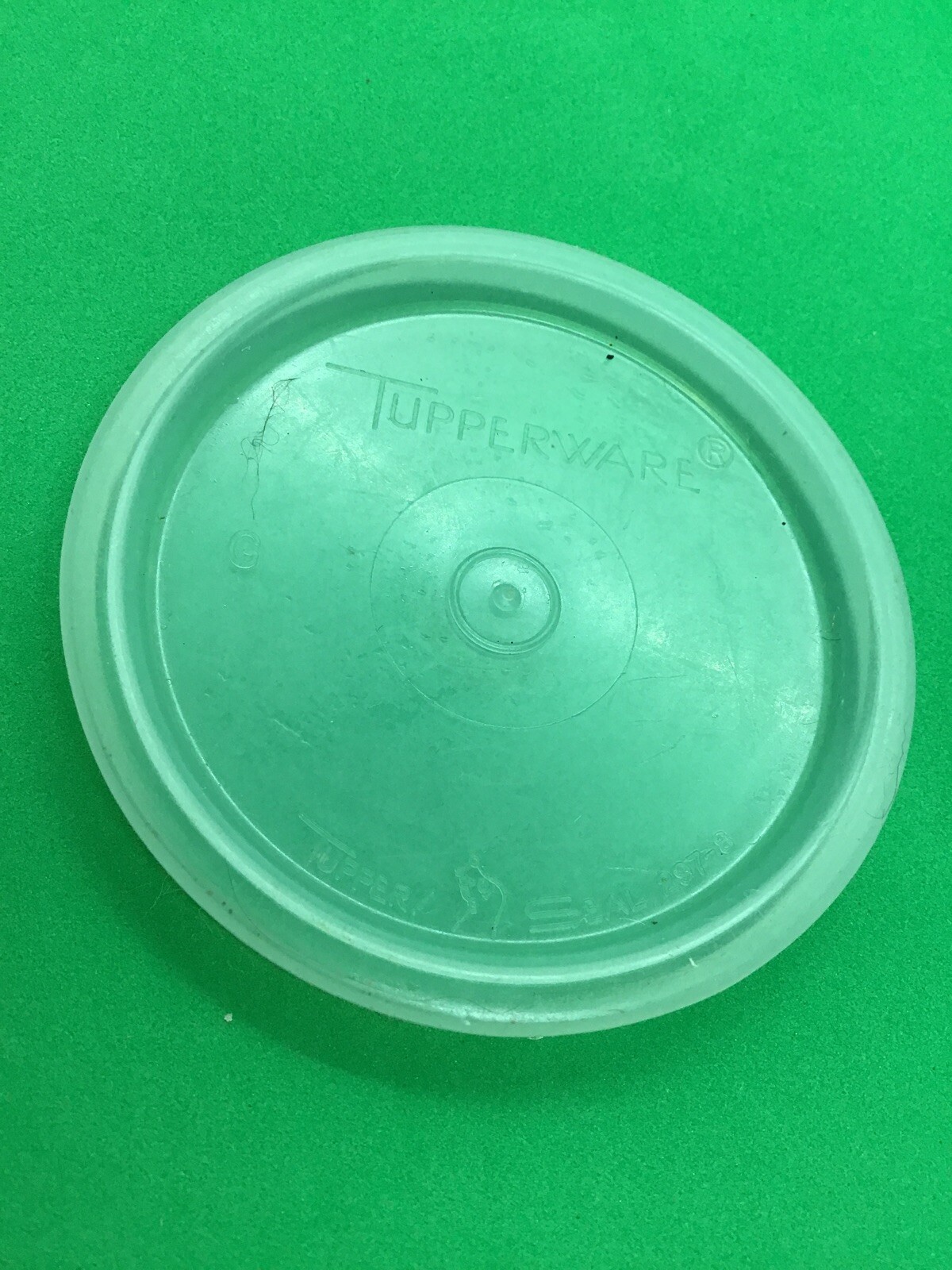 TUPPERWARE - Vintage WHITE ROUND CONTAINER CANISTER LID # 297-8 for ...