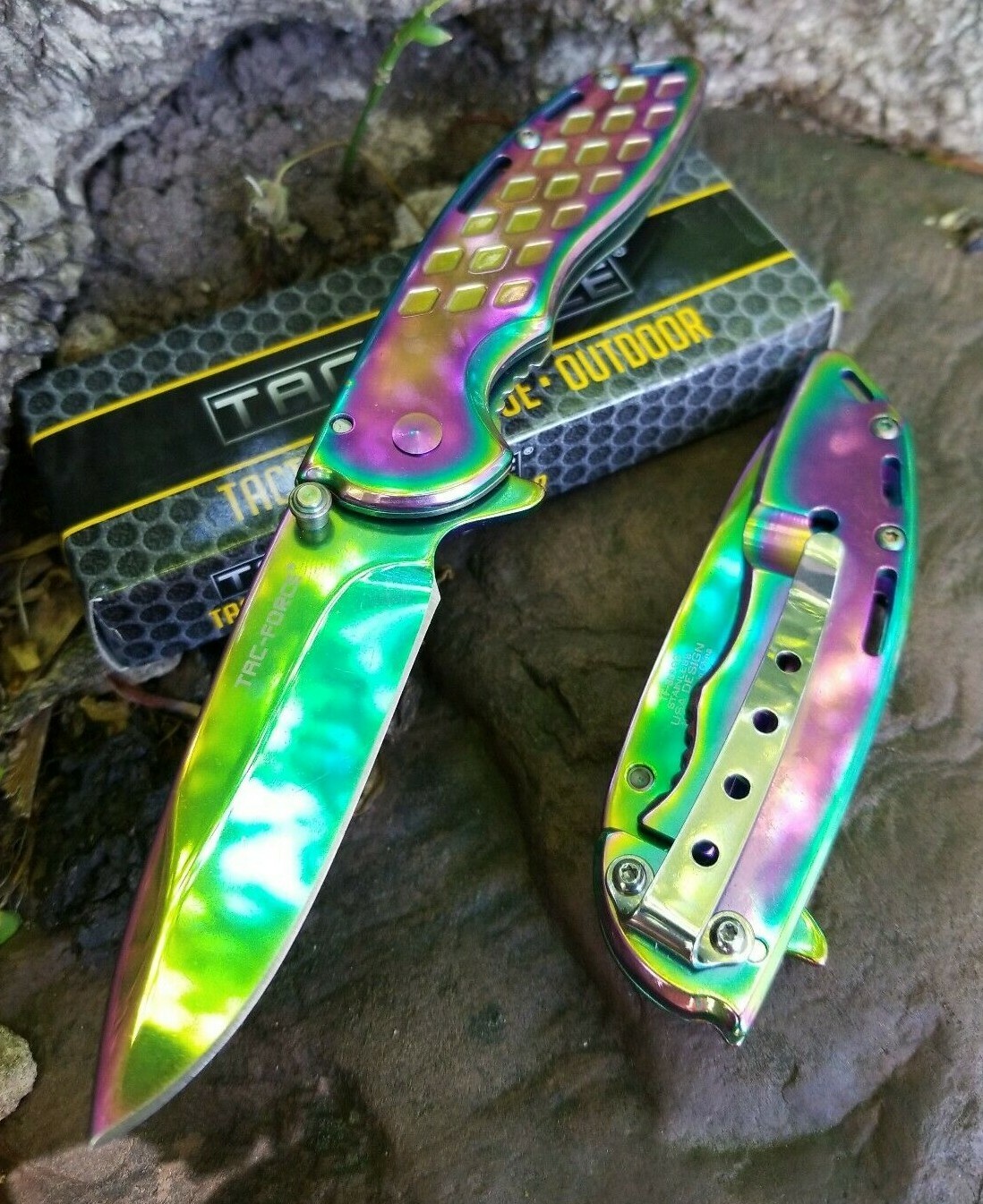 Colorful Pocket Knives