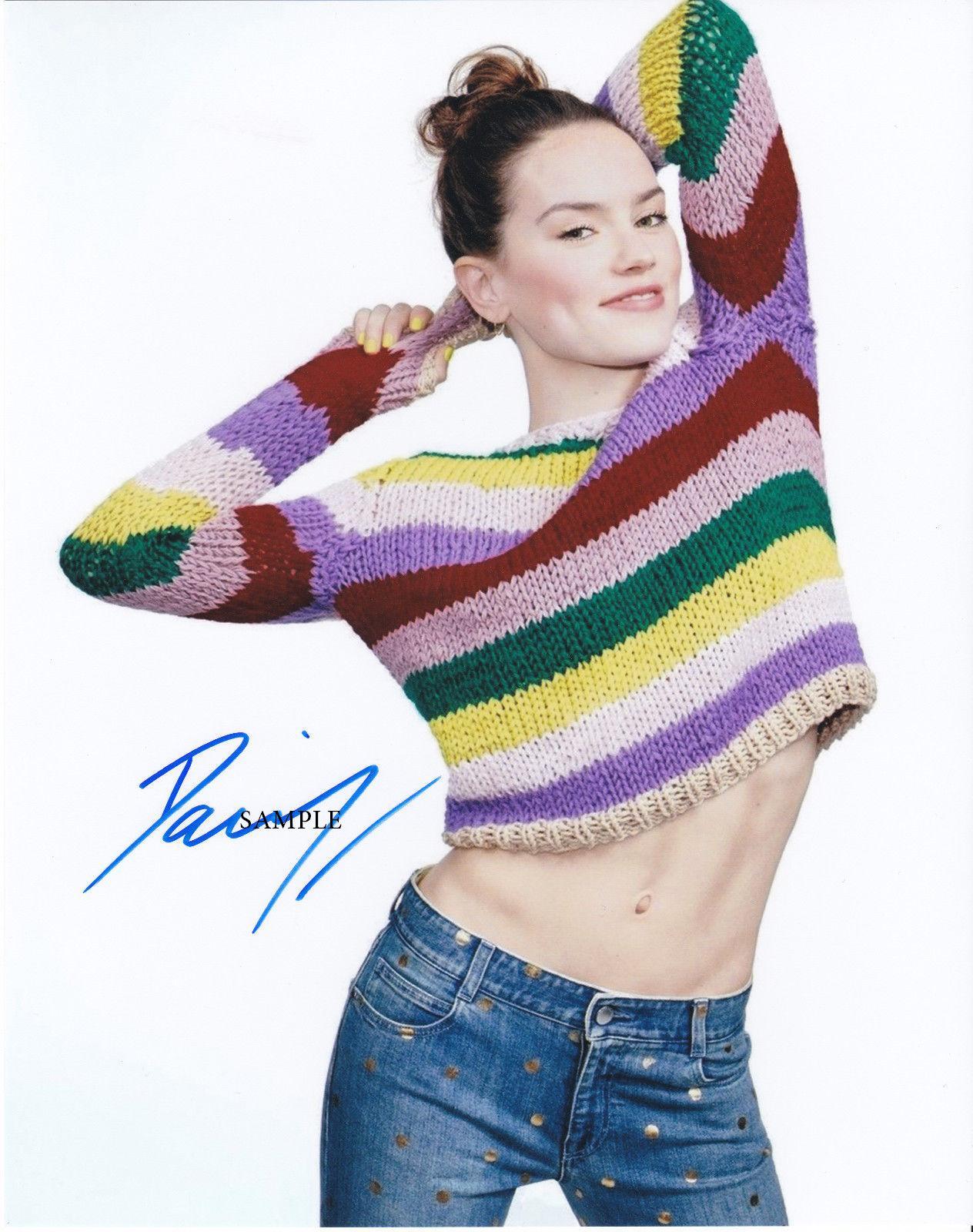 DAISY RIDLEY #1 REPRINT SIGNED 8X10 PHOTO AUTOGRAPHED PICTURE CHRISTMAS ...