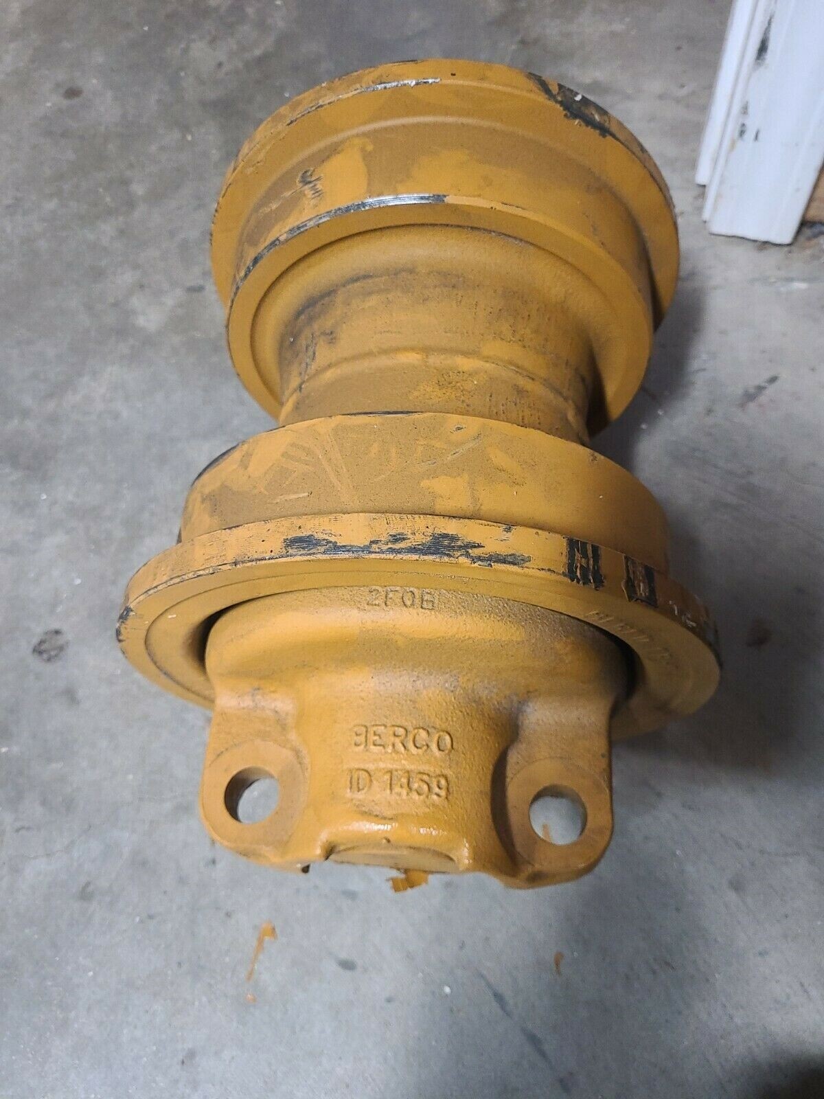 BERCO-R6088 Roller GRP SF-Fits Caterpillar Dozer D6R-1205746, 1254175 ...